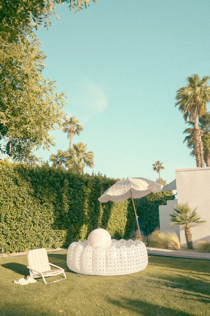 MINNIDIP is the original modern inflatable pool created by Emily Vaca